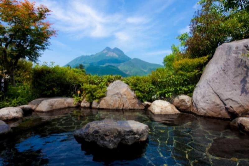 10 Best Spectacular Views from the Open-Air Bath in Kyushu ｜ZEKKEI Japan