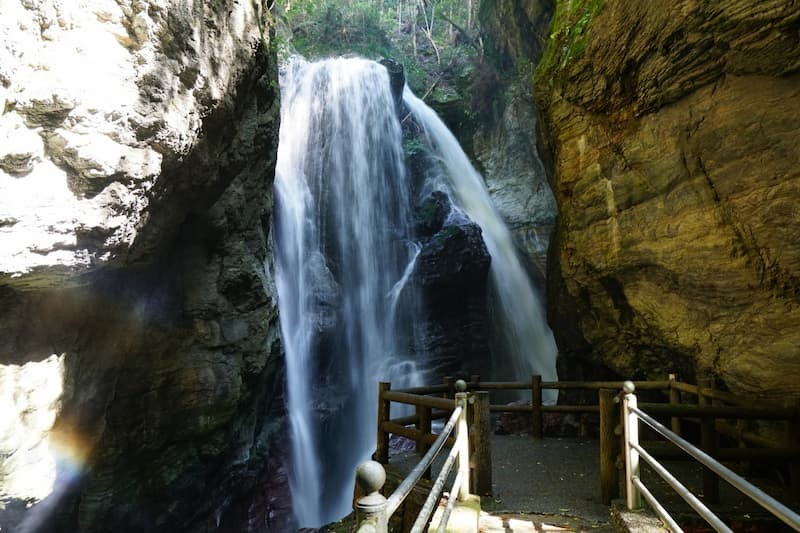 Nakatsu Gorge