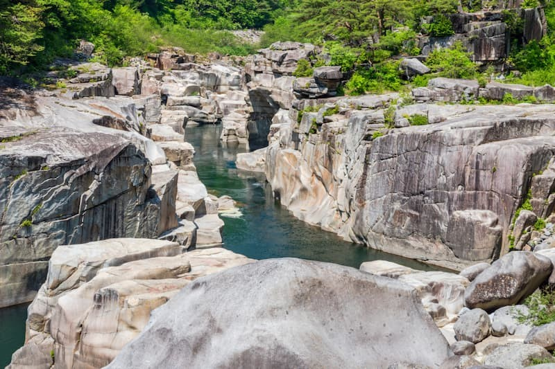 Nezame no toko Gorge aka"Bed of Awakening"