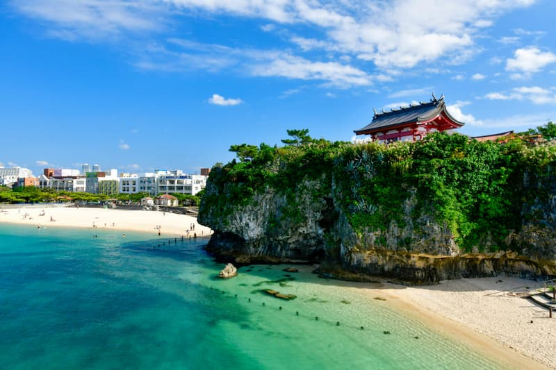 [2024] Top 10 Shrines and Temples to Visit in Okinawa｜ZEKKEI Japan