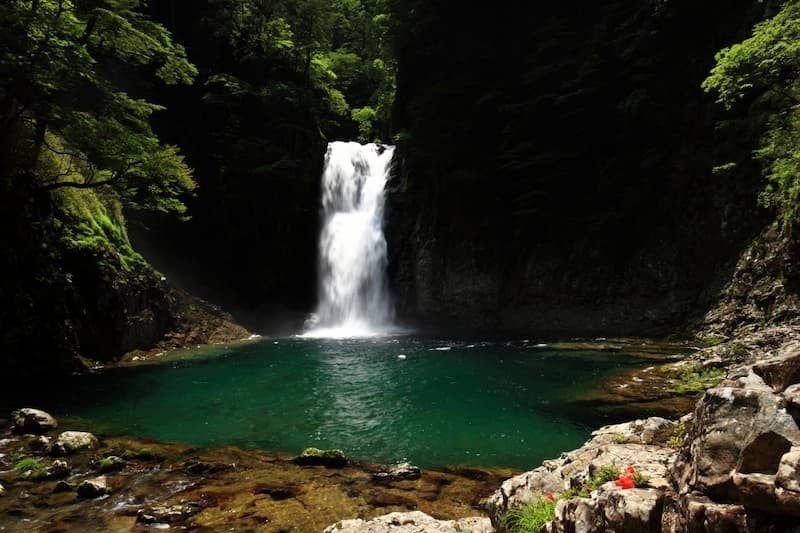 Dokura Falls