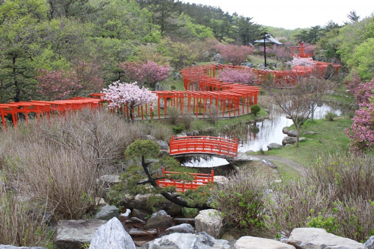 高山稲荷神社の絶景｜ZEKKEI Japan