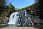 Ryumon Falls